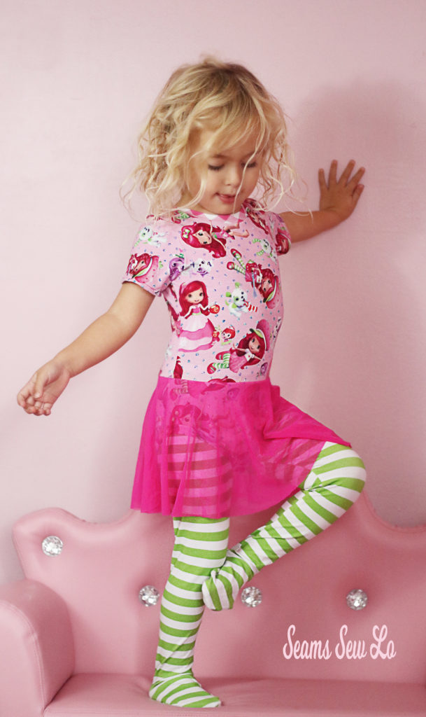 Girls Footed Tights Sewing Pattern - Seams Sew Lo